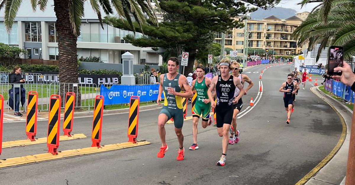 Bouncy helmet robs Reid of podium at World Cup Wollongong - TRI NZ